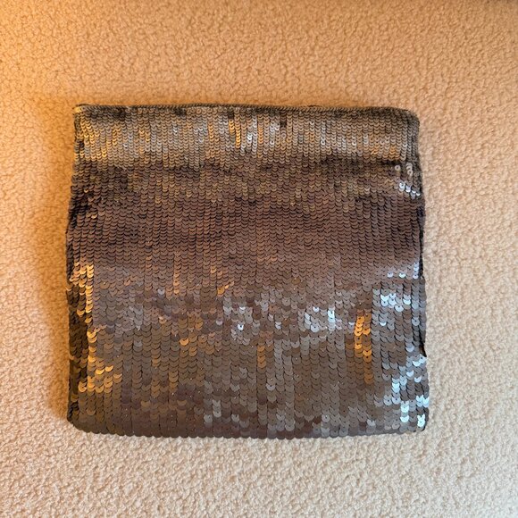 Club Monaco | Bags | Club Monaco Silver Sequin Clutch Bag | Poshmark